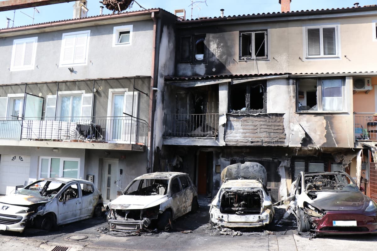 Koper: Policija prijela požigalca, ki je zažgal več avtomobilov in ...
