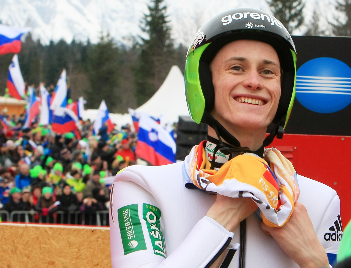 Nov prvak? Peter Prevc in Mina postala starša